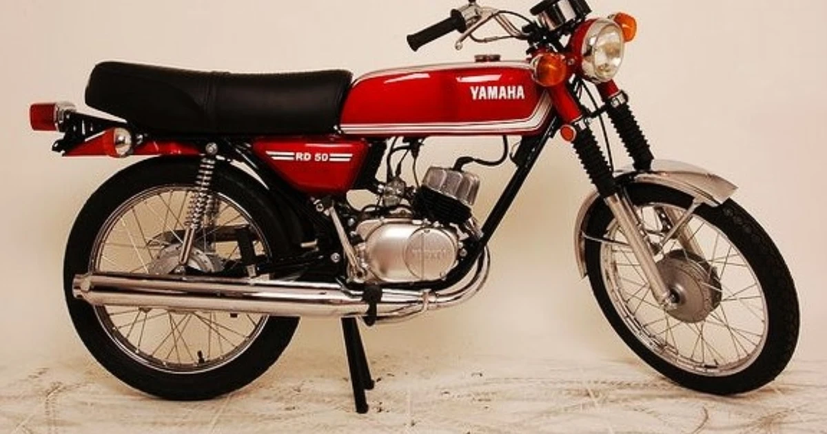 Yamaha RD 50, a “Cinquentinha”, foi a primeira motocicleta produzida no ...